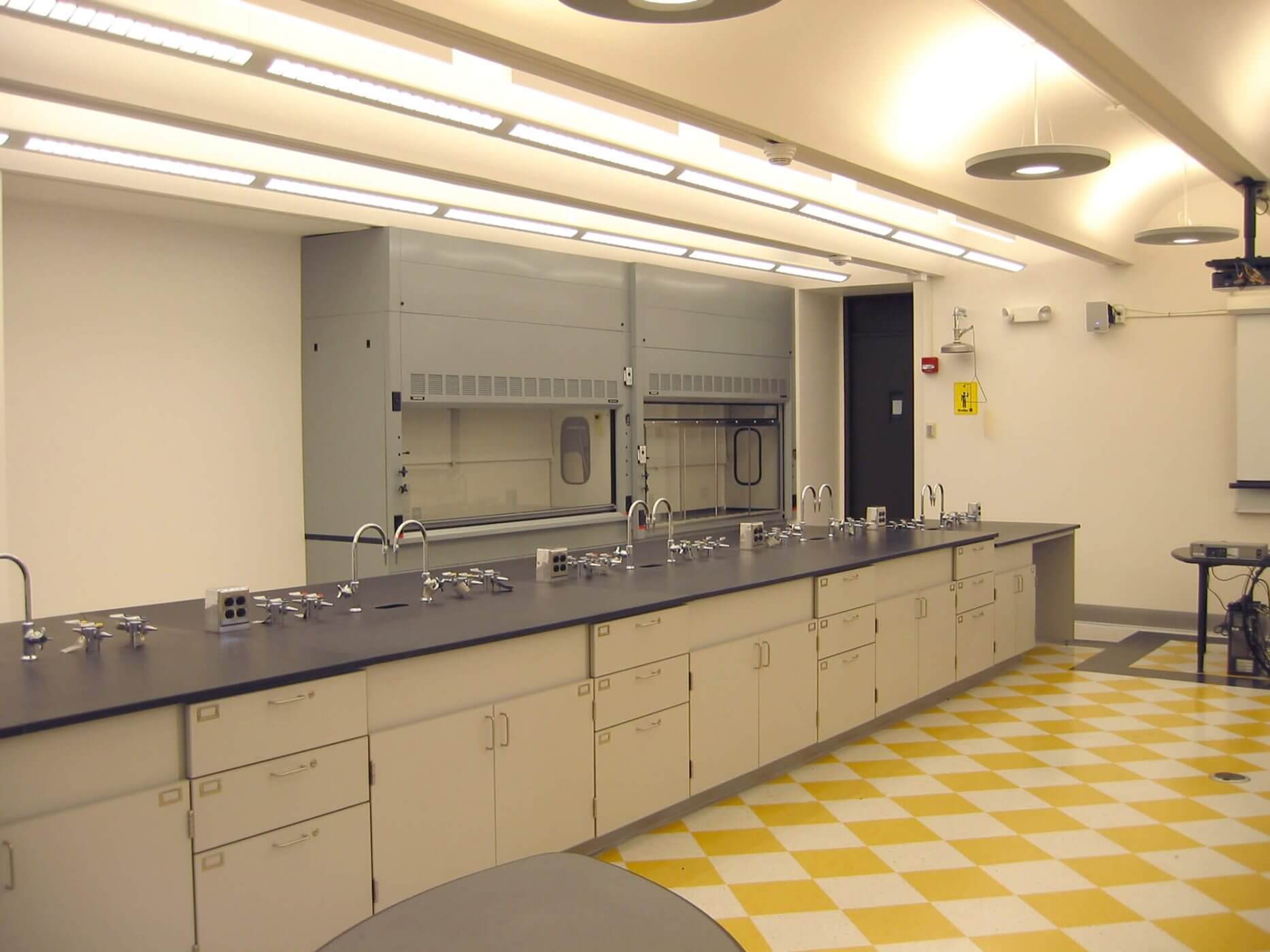 Chemistry Laboratory Renovation | Beardsley Architecture